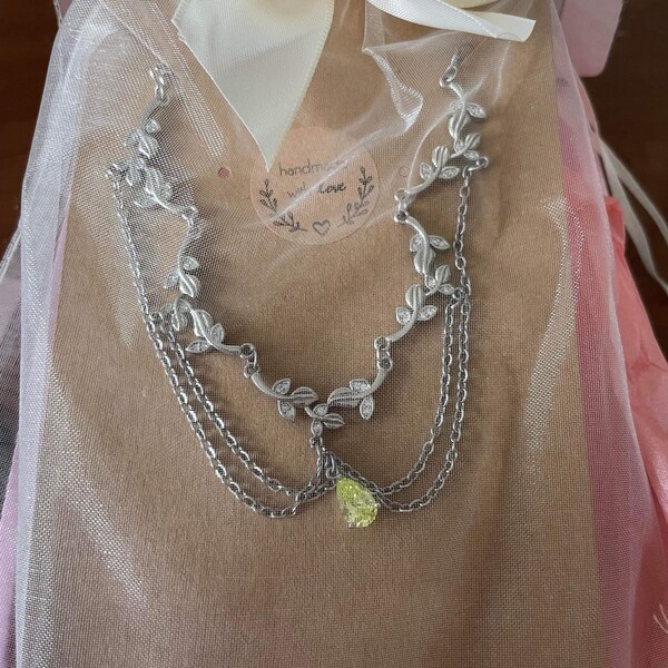 Mixed Blue Green Diamond Choker Necklace, Elegant Regency Gold ...