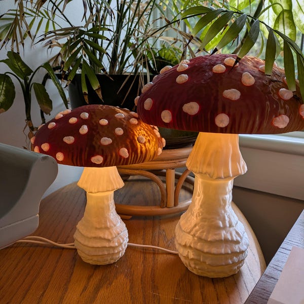 Shimmering Amanita Fungi Lamp | Fungus Light | Nature Decor - Etsy