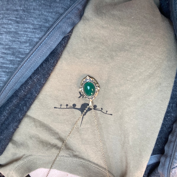 Jade Glass Oval Locket Victorian Filigree Glass Jewel Cabochon Lockets ...