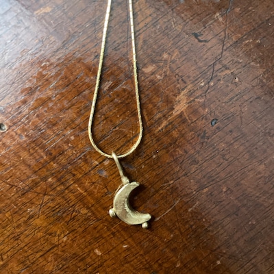 Inti Incan Sun God Necklace, Sun Pendant, Mythology Jewellery - Etsy