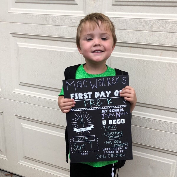 Reusable 2-in-1 COLOR or MONOCHROME First & Last Day of School Sign ...