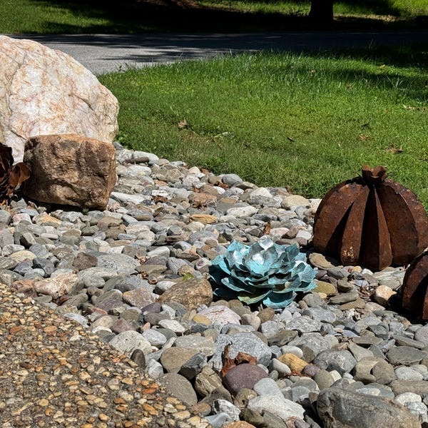 Discounted Flawed Handcrafted Vibrant Small Metal Flower Bouquet Yard ...