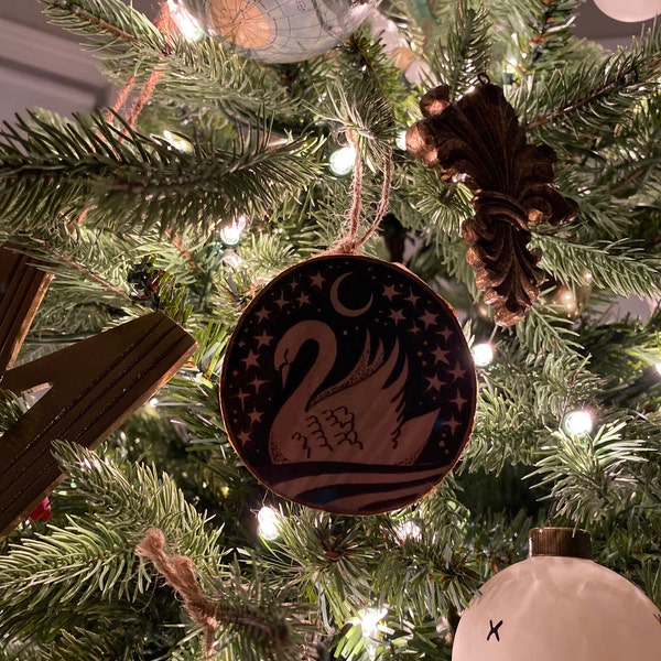 Swan Christmas Ornament | Original Drawing on Birch Wood - Etsy