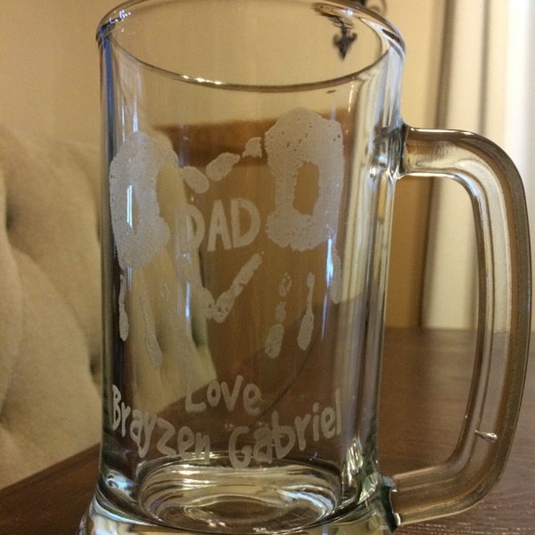 DAD Handprints Heart 16oz Personalized Beer Mug Etched With Kids Names ...