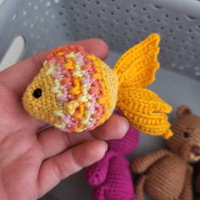 Mosaic Goldfish Crochet Pattern Fish Amigurumi Tutorial Keychain Charm ...