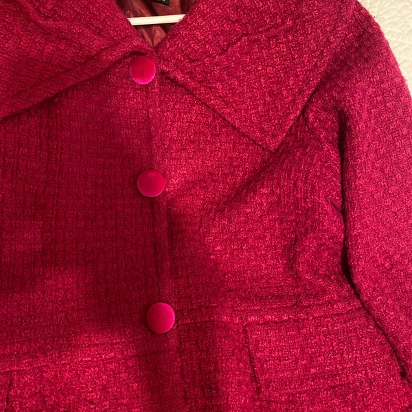 Kelly Green Silk Satin Buttons With a Shank - Elegant Handmade Touch ...