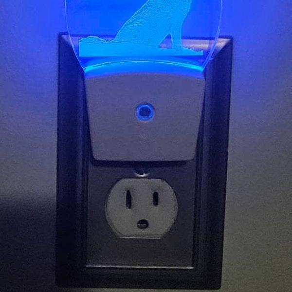 Wolf Night Light, Wall Plug In, Etched Wolf Design, LED Light in 3 ...