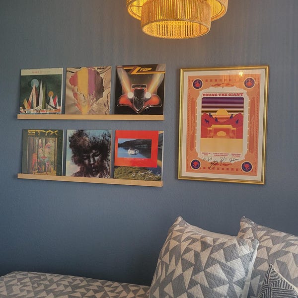 Modern Desk Photo Display, Desk Photo Ledge, Picture Display, Desk ...