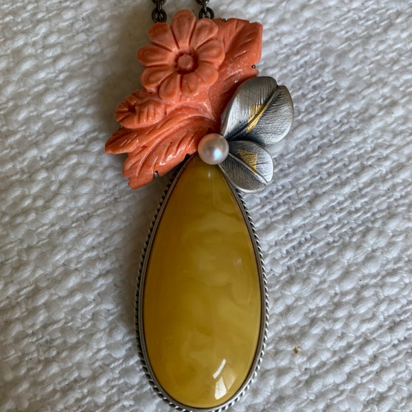 Peony Blossom Momo Coral Ring - 14K Yellow Gold, Natural Carved Momo ...