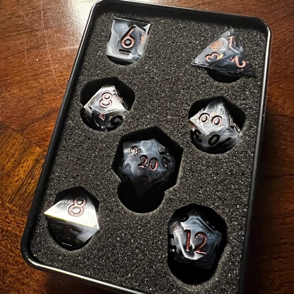 Fae Magic Liquid Core Dice Set for Dnd / Dice for Dungeons and Dragons ...