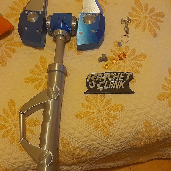 Ratchet & Clank Millennium 12 Omniwrench Replica - 3D Printed Cosplay ...