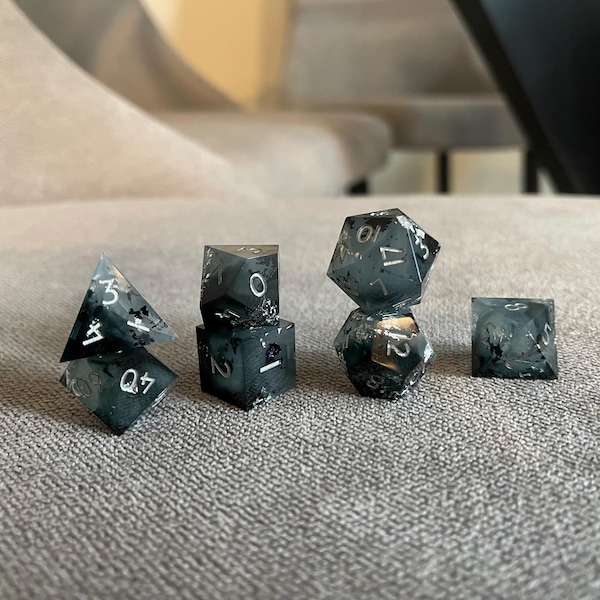 Gravensworn - Smoke Dice, Handmade Resin Sharp Edge Dice Set for Dnd, D ...