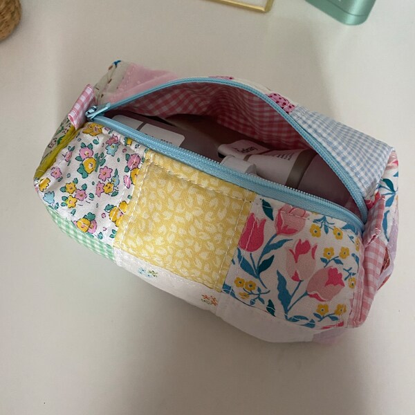 Handmade Patchwork Pencil Case / Make up Bag - Etsy