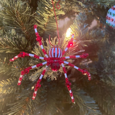 Christmas Spider, Ornament, Spiderville, Beaded Spider - Etsy