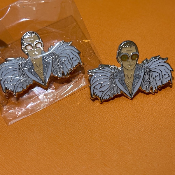 1973 Elton John Vintage Pin - Etsy