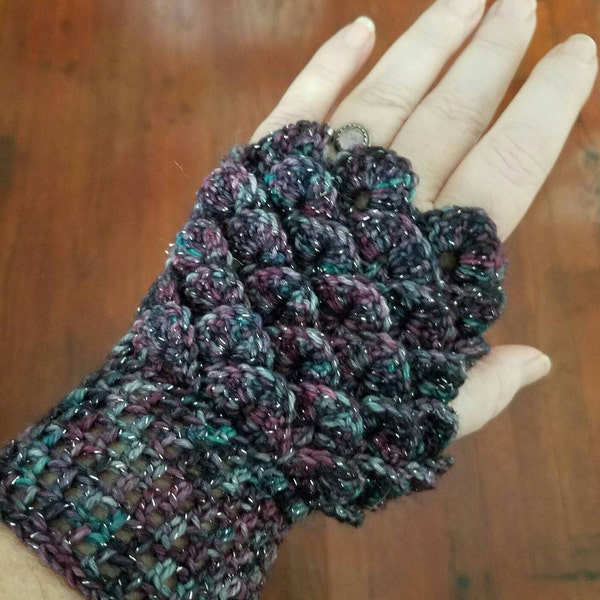 PATTERN ONLY Crochet Dragon Scale Gloves Gauntlets, PDF Digital ...