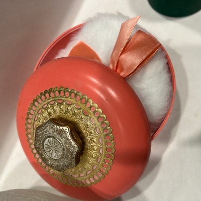 Luxurious Body Powder Puff, 4 Inches With Peach Ribbon Handle and Bow ...