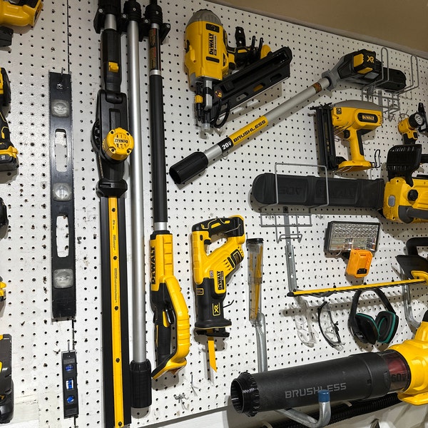 Wall Mount for Dewalt DCPS620 Pole Saw With Optional DCPH820 Hedge ...