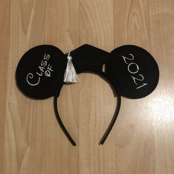 Personalized CUSTOM Graduation Cap Mouse Ears Headband - Twincess ...
