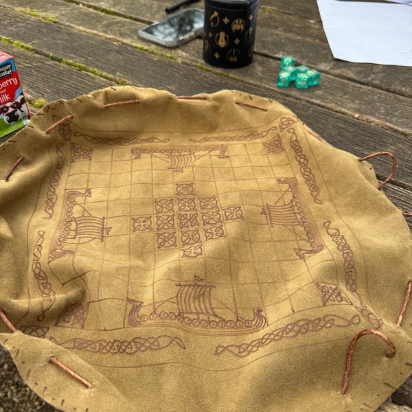 Hnefatafl Board Game. Swedish Falk Art Custom Chess Set Game. Viking ...