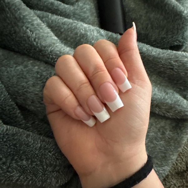 CLASSIC | Luxury, Durable + Reusable Press on Nails | Short Square ...