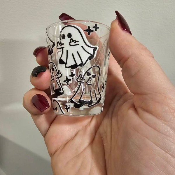 Flower Shot Glass | Daisy Shot Glass | Custom Shot Cup | 21st Bday Gift ...