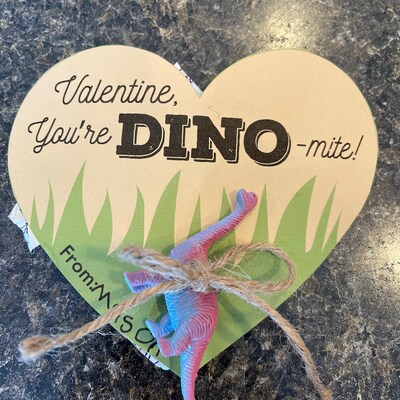 Printable Dinosaur Valentines Hearts for Small Dinosaur Toy or Dino ...