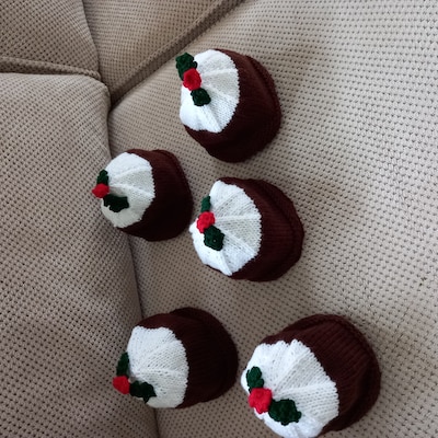 Cute Christmas Pudding Baby Hat Knitting Pattern - Etsy UK