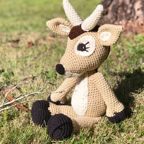 Crochet Deer PATTERN Amigurumi Deer Pattern Pdf Tutorial - Manuela the ...