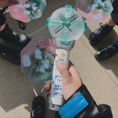 Tomorrow X Together TXT Lightstick Decals - Etsy