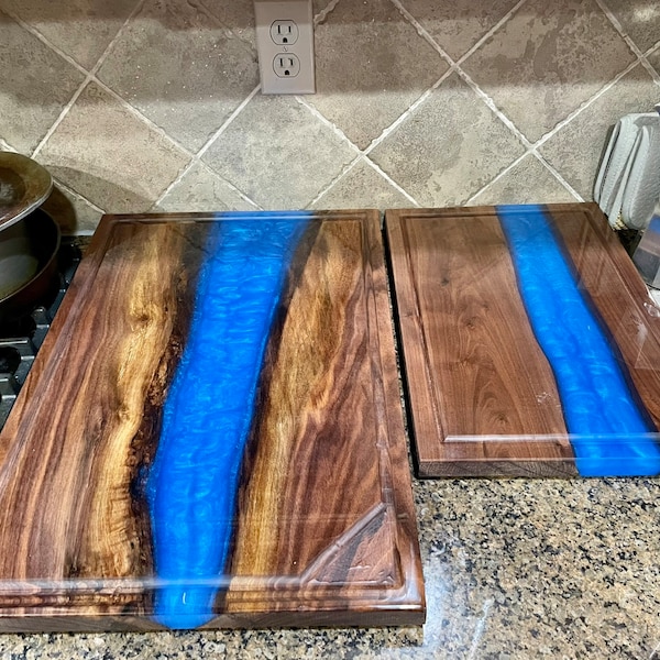 HANDCRAFTED Flowing River Cutting Board 18x12” Cedar & Resin W/juice ...