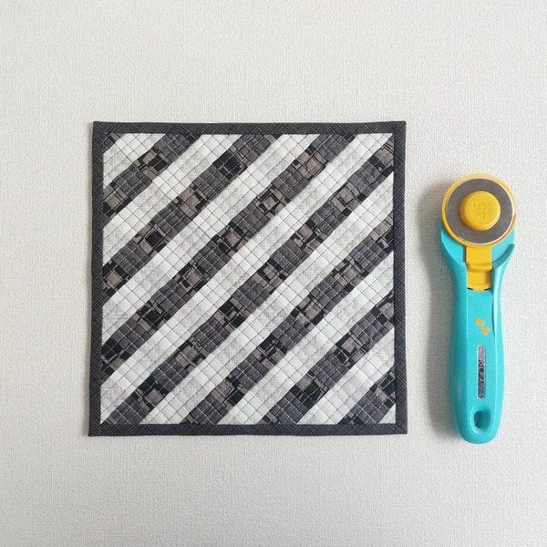Modern Quilt Pattern Tilted Tiles, a Semi-improv Quilt Pattern by Felt ...