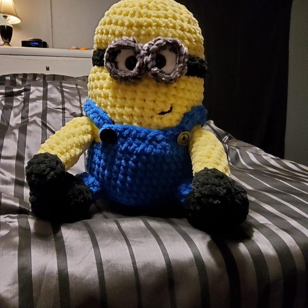 Bob - Cuddle Size - Minion Crochet Pattern Pdf -plush - AMIGURUMI / FR ...