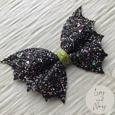 Classic Bat Pinch Hair Bow SVG Halloween Bow Template Bat Wings Bow SVG ...