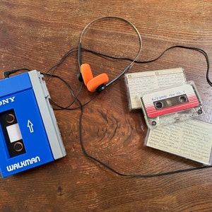 Star Lord Costume Replica Walkman Inspired by Guardians Galaxy Awesome ...