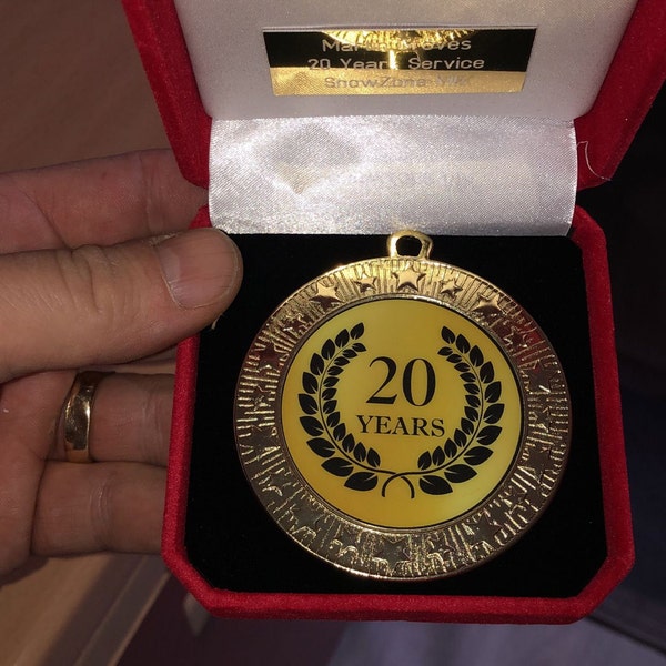 Novelty Happy Birthday Cake Celebration Award Trophy 13cm 5 1/8 FREE ...