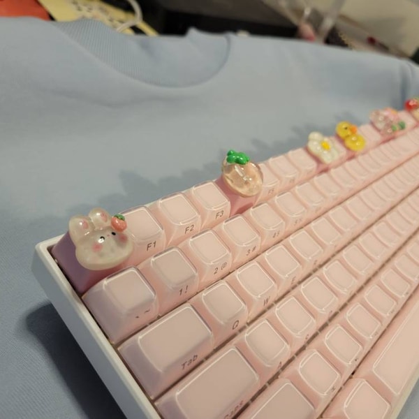 ARTISAN Strawberry Bunny Keycap | Pink | Green | Transparent | Cute ...