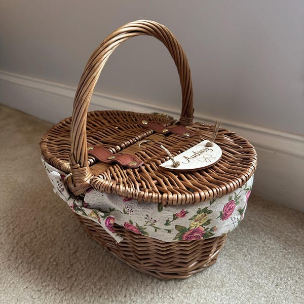English Country Garden Gathering Basket, Garden Trug, Traditional ...