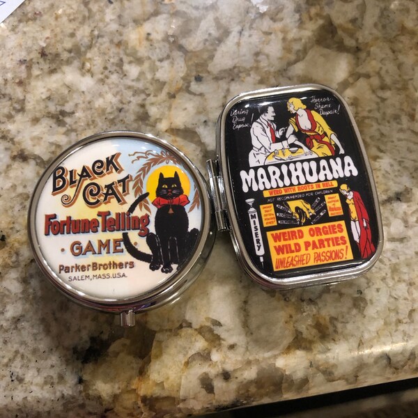 Black Cat Fortune Telling Game Psychic Tarot Cards Ring Trinket Stash ...