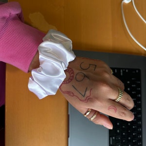 Apple Watch Band Cute Iridescent Pink and Silver Scrunchie - Etsy