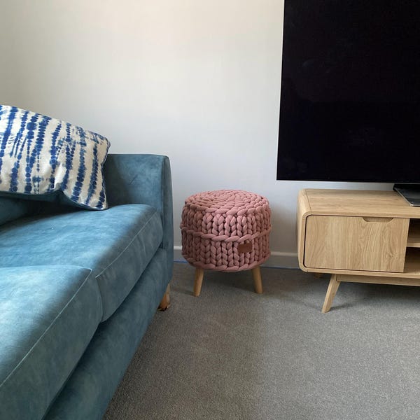 Knitted Pouf, Chunky Knit Pouffe, Round Knit Pouf, Knit Poof, Knitted ...