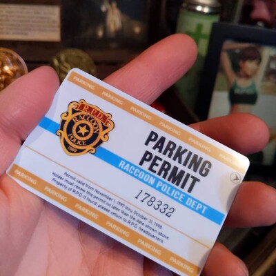 Resident Evil Red & Blue Gate System Key Card Raccoon City Police ...