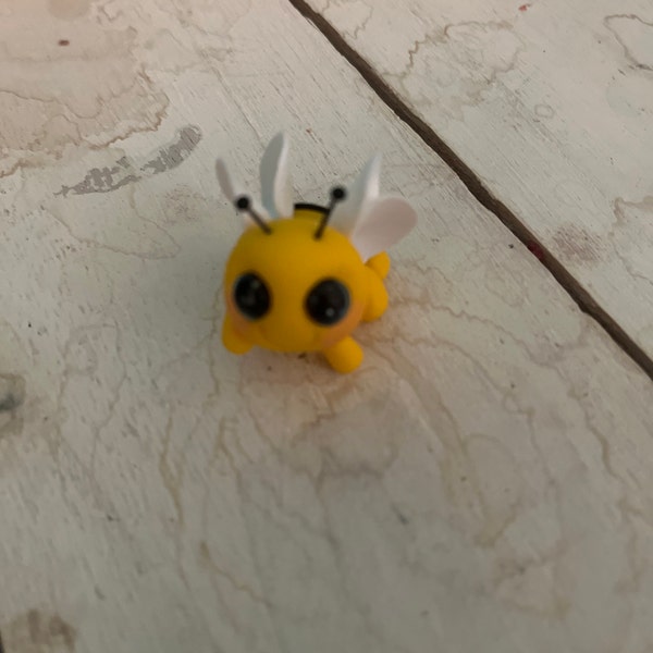 Baby Bumble Bees Cute Little Clay Handmade Figurines Cute Bees Bee ...