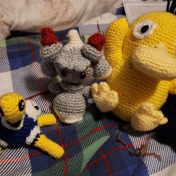 Shuckle Amigurumi Crochet Pattern - Etsy