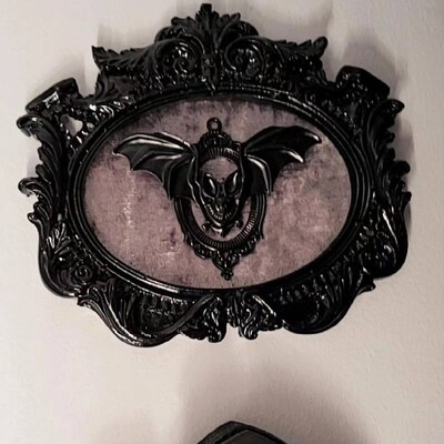 LED Light up Gothic Vampire Blood Dracula Night Light Bottle Lamp ...