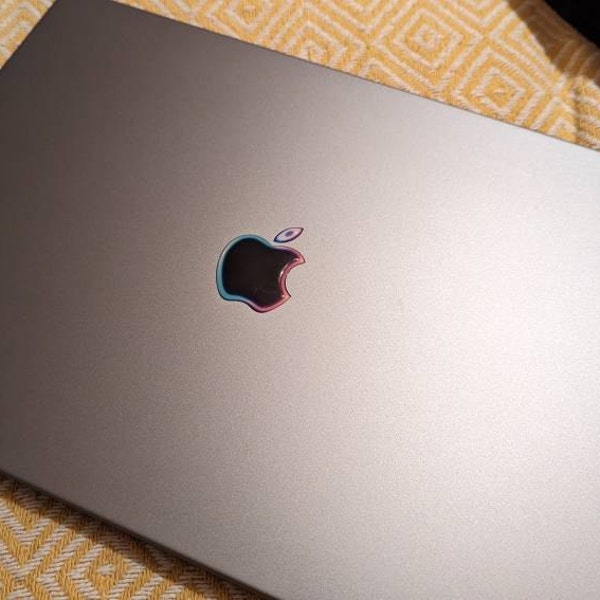Apple Stickers for Iphone, Macbook, Ipad, Imac or Any Other Surface ...