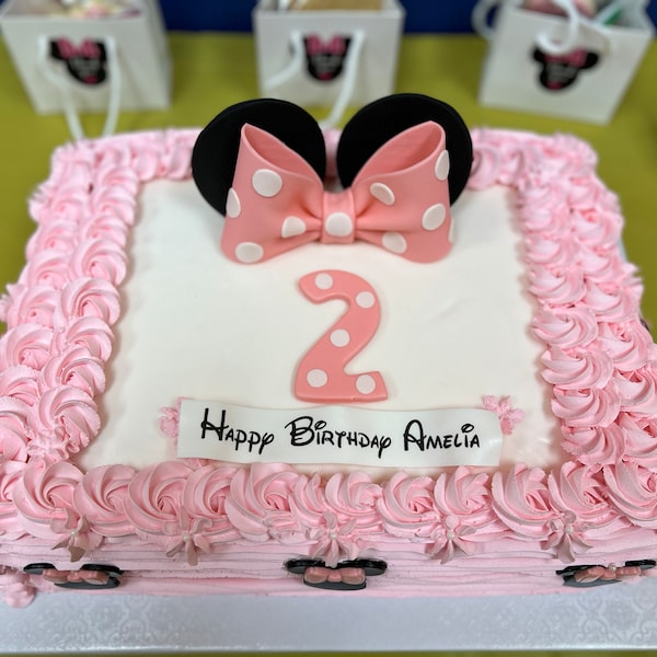 Edible Fondant Bow and Ears Cake Topper, Bow Topper. - Etsy