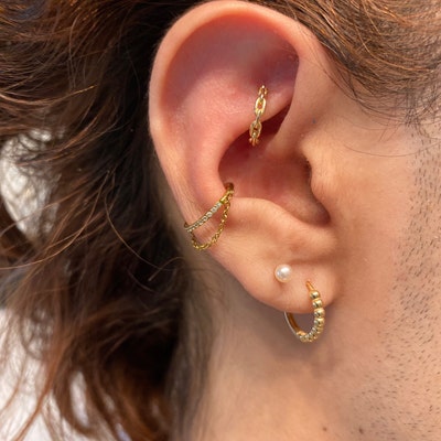 ASTM F136 Gem Hoop With Chain Conch Hoop, Conch Earring, Conch Clicker ...