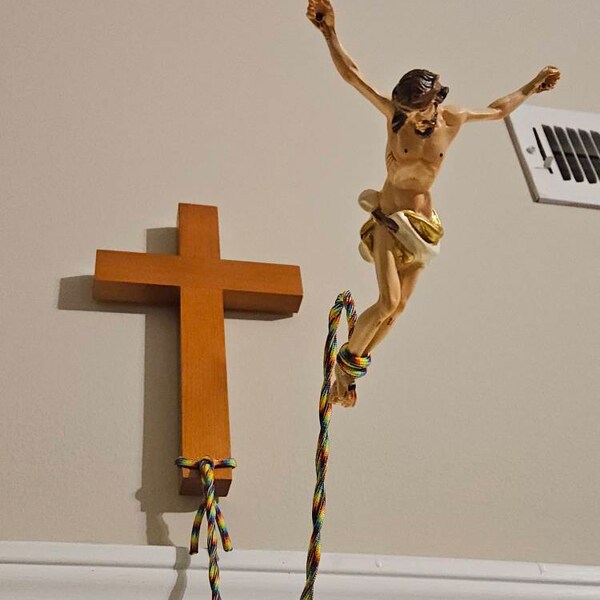 The Original Bunjesus Bungee Jumping Jesus - Etsy