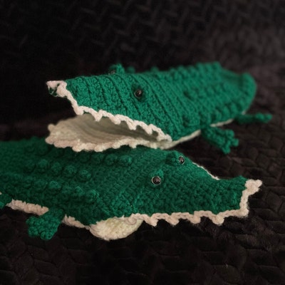 PATTERN for Crocheted Alligator Socks Baby, Child, and Adult Sizes - Etsy